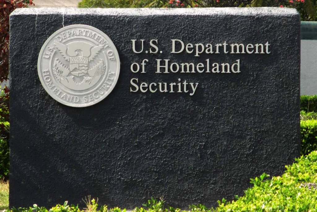 DHS proposes harmonizing cyber incident reporting for critical ...